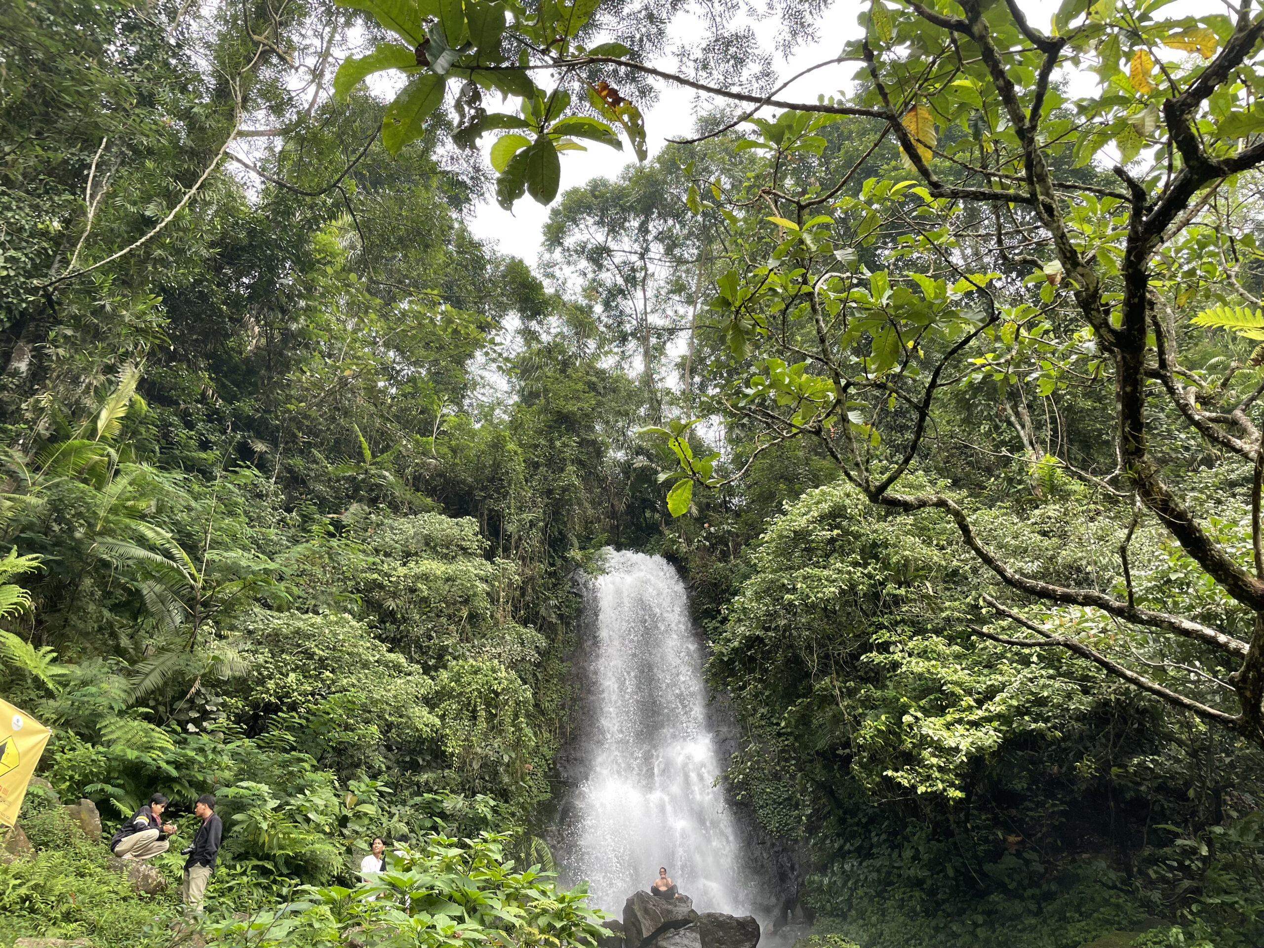 Liburan ke Curug Cilember: Dari Mendaki ke Curug 5 sampai Nyasar ke ...