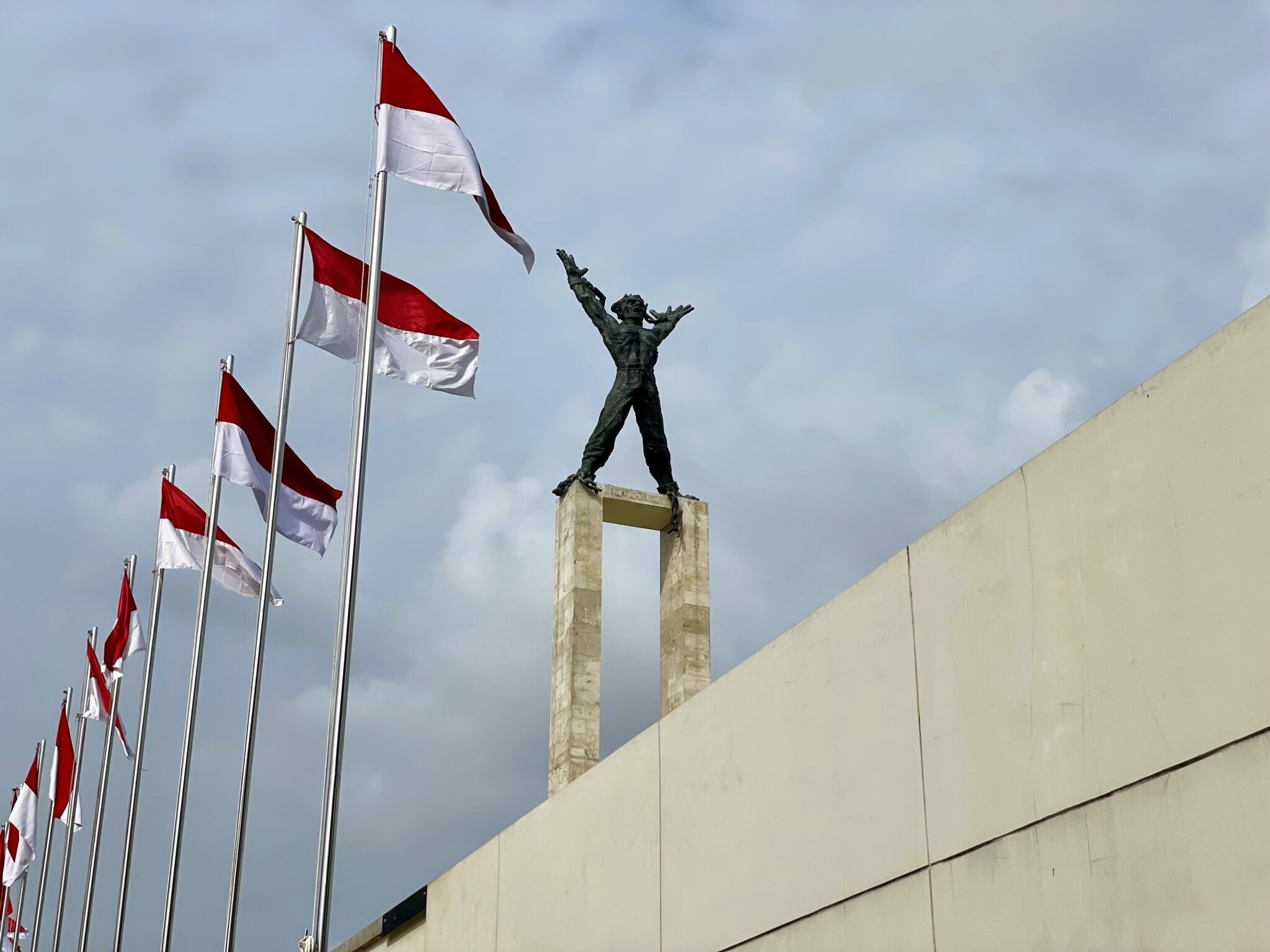 Menyusuri Sejarah dan Revitalisasi Taman Lapangan Banteng Jakarta ...